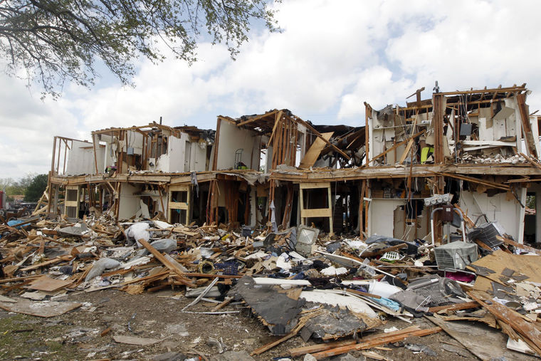 Victim-plaintiffs of West explosion injuries reach settlements | KLIF-AM