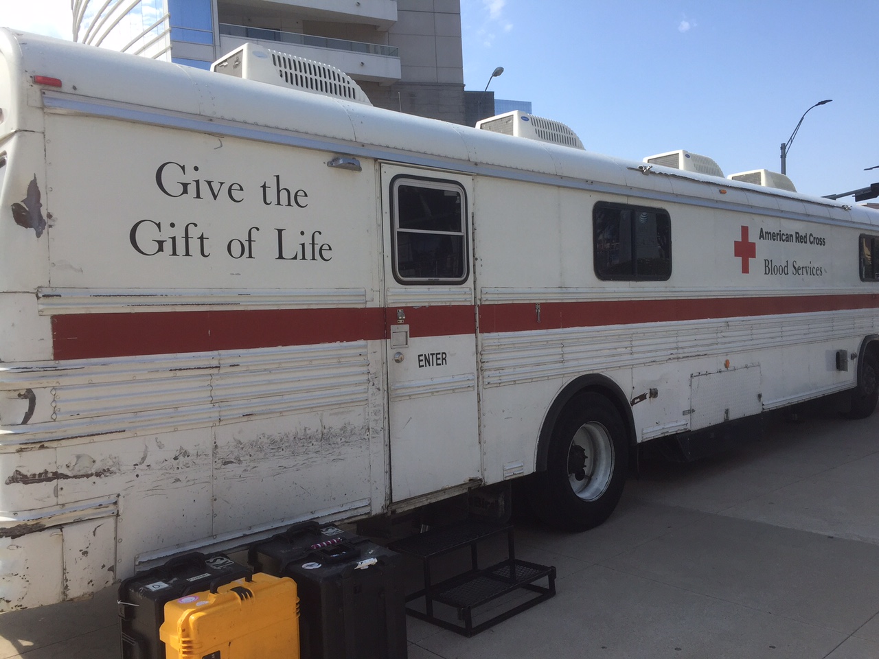 Red Cross in Need of Blood Donations During the Holidays | KLIF-AM